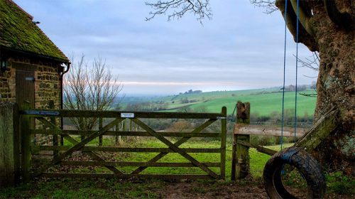 What are the different types of farm gates? - FENCE DEPOT