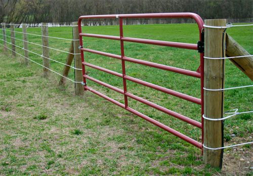 What are the different types of farm gates? - FENCE DEPOT