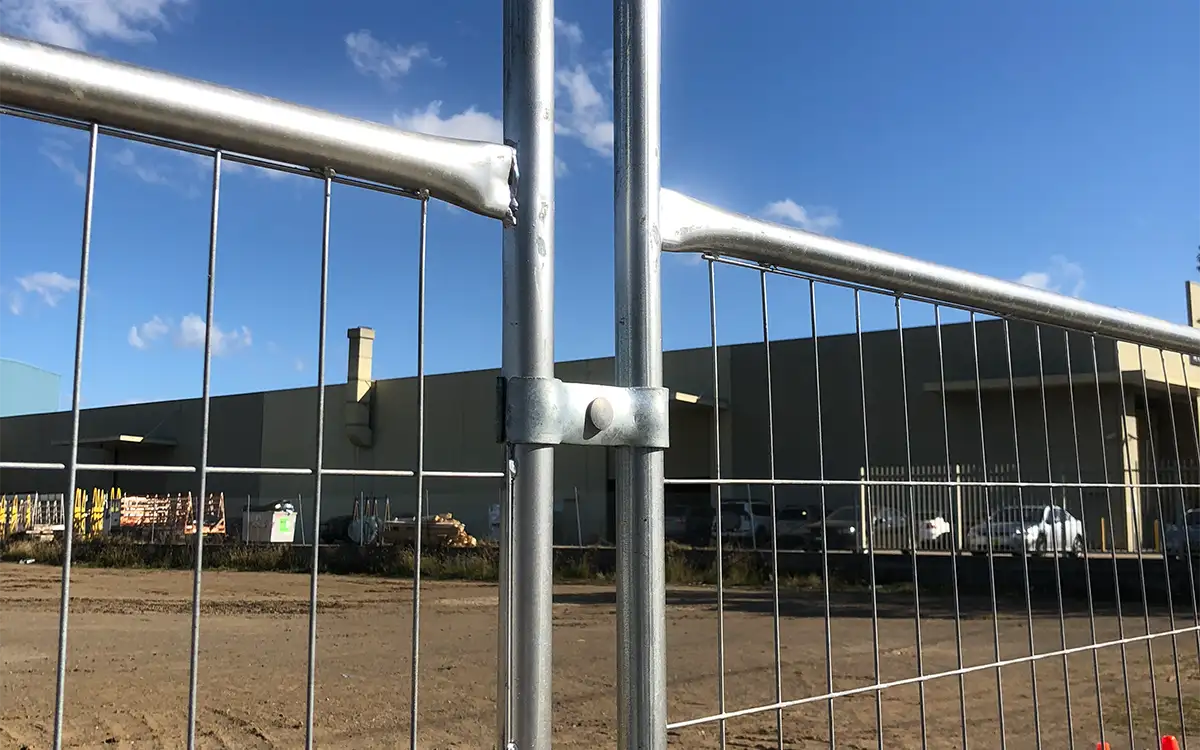 Temporary Fence Clamp - FENCE DEPOT