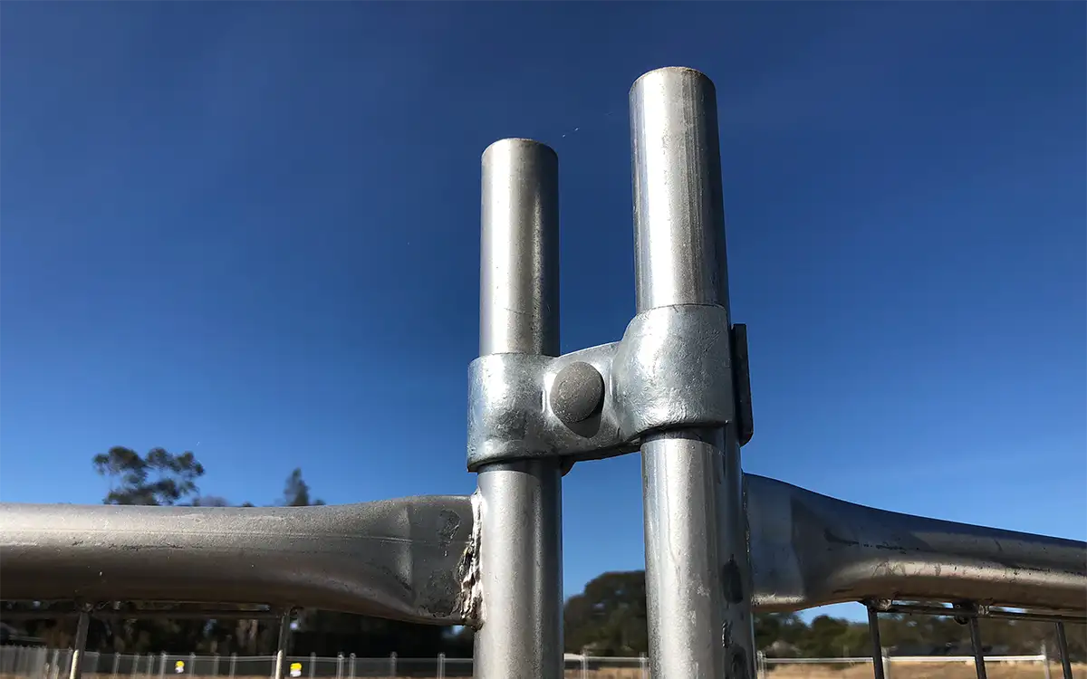 Temporary Fence Clamp - FENCE DEPOT