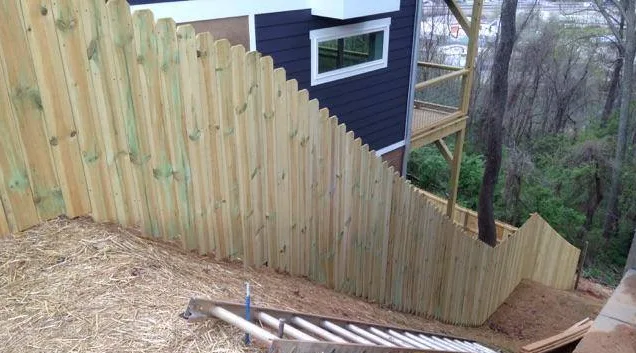 Fence on Slop| Rackable Fence Manufacturer-FENCE DEPOT